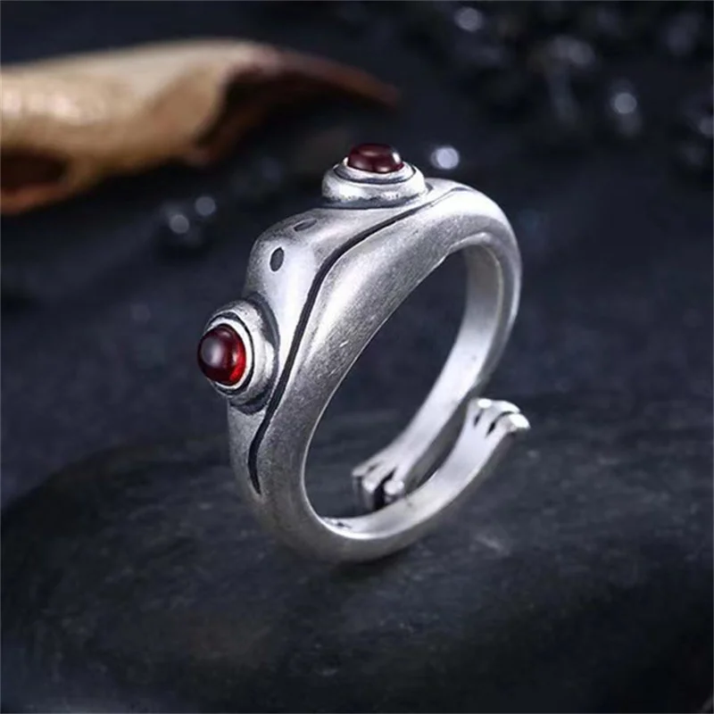Silver Frog Animal Red Gemstone Ring - frog-ring.com
