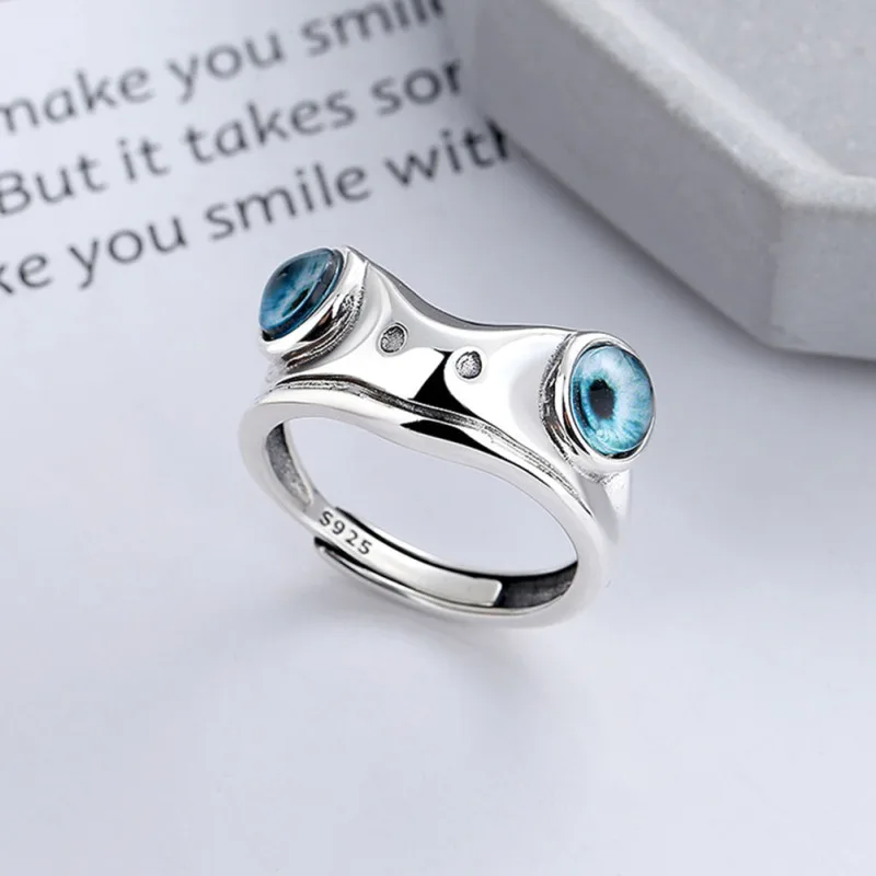 Vintage Animal Aesthetic Open Frog Ring - frog-ring.com